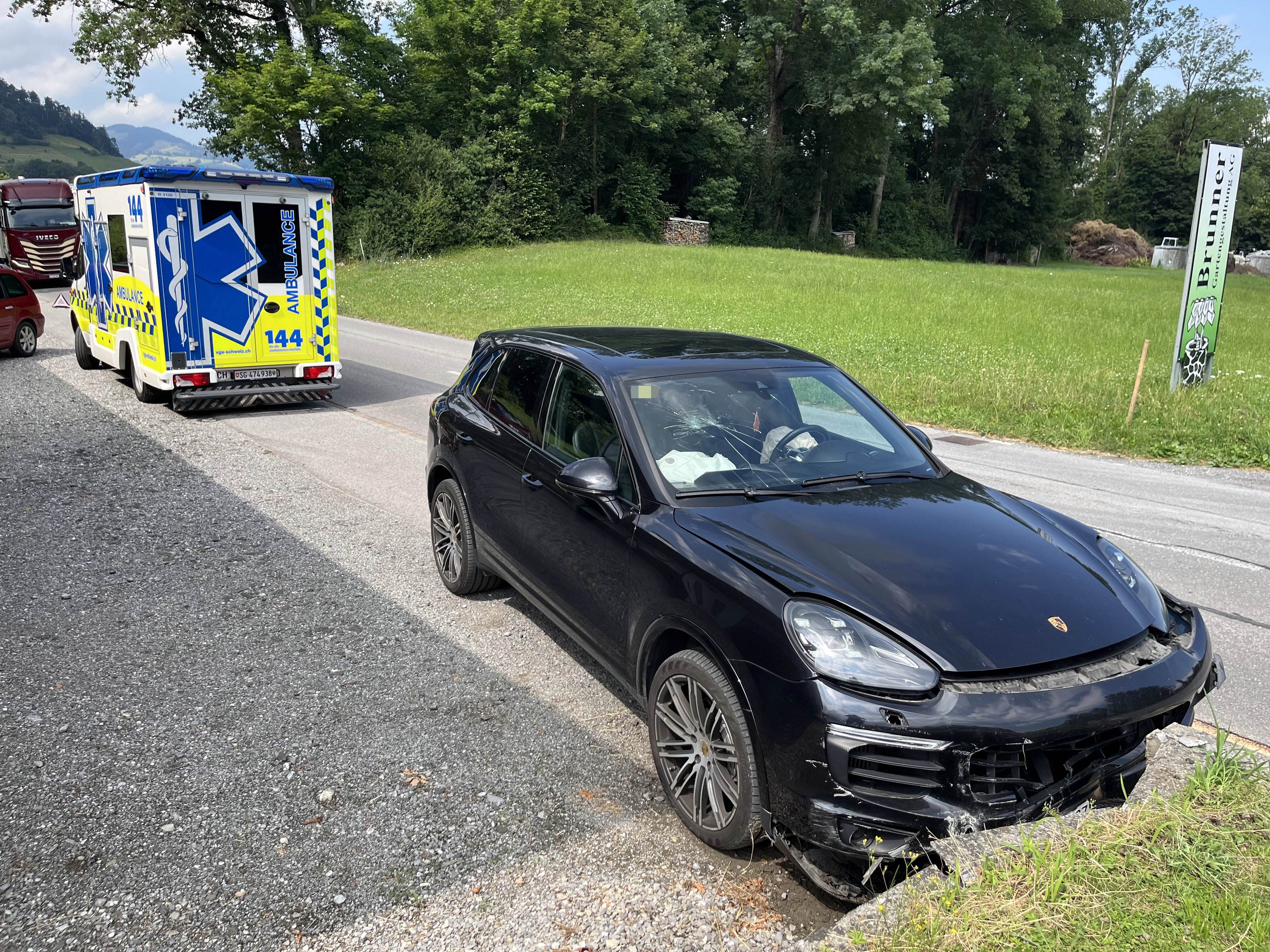 Eichberg: Selbstunfall mit Auto | sg.ch